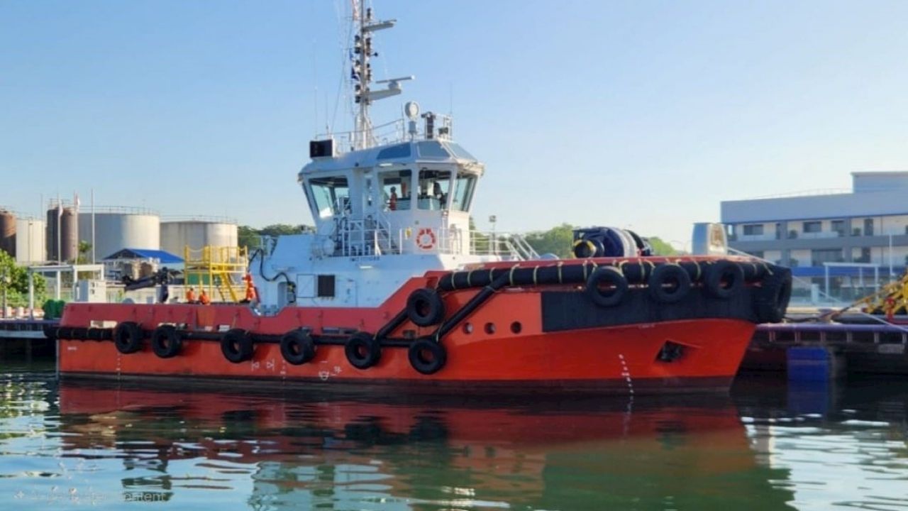 PaxOcean–ABB collaboration on Singapore’s first electric tug reaches ...